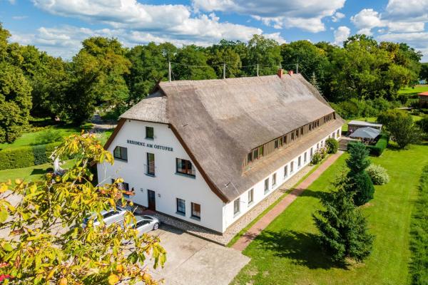 Reetdachhotel - Residenz Am Ostufer - Waren