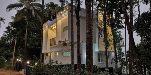 Homestay Near Karapuzha Dam With Scenic Reservoir Views And Peaceful Surroundings - Wayanad