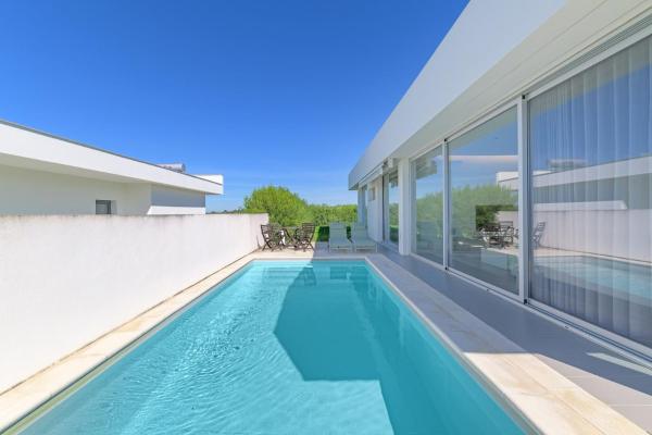 Vila Praia Grande - Porto Covo