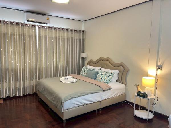 Cozy Stay , 5 Mins Walk To Mrt Bang Kapi - 曼谷