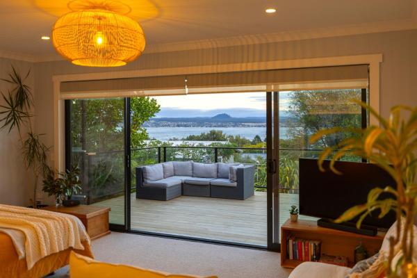 Acacia Bay Secret - Taupo