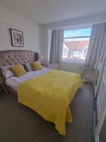 House Sleeps 6 With Garden And Parking - Londra