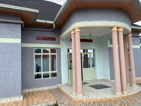 B-luxury Stay - Rwanda