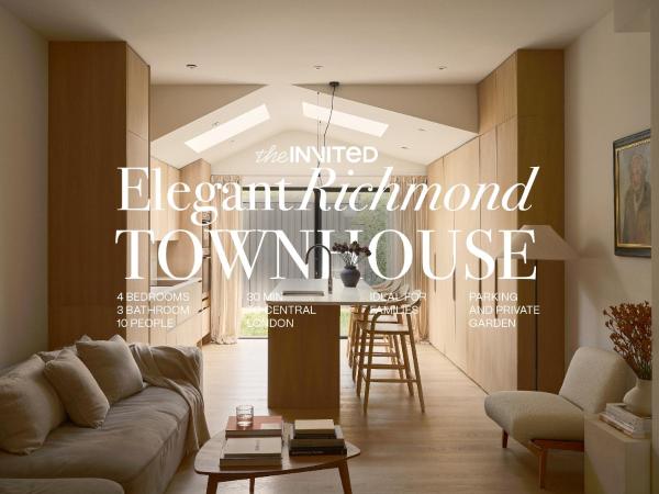 Elegant 4-bed Richmond Townhouse - Private Garden - Parking - Hampton