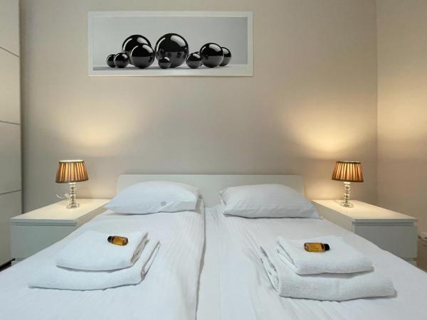 Spacious Apartments Sarego Street - Ac, Calm Area, Close To Wawel - Krakova