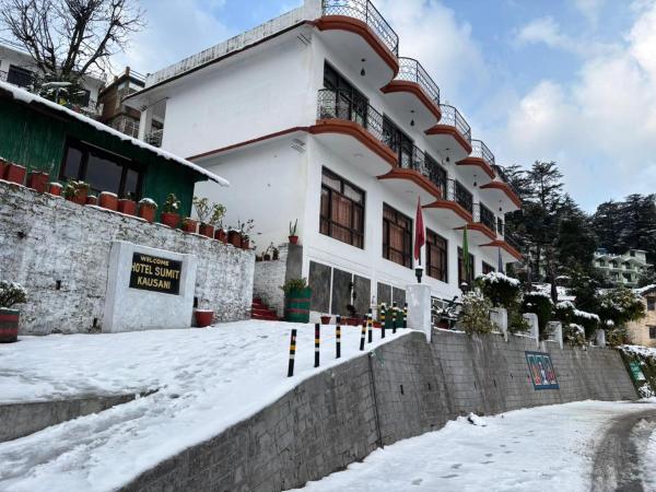 Hotel Sumit - Kausani