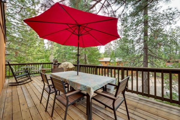 1 Mi To Shaver Lake! Family And Couples Condo - Shaver Lake, CA