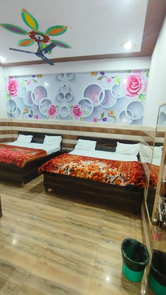 K D Dham Hotel- Near Prem Mandir - Vrindavan