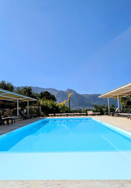 Ci Vulia B&b - Sicilia, Con Colazione, Piscina, Barbecue, Parcheggio, Free Wifi, Sea Pool And Bbq - Alcamo