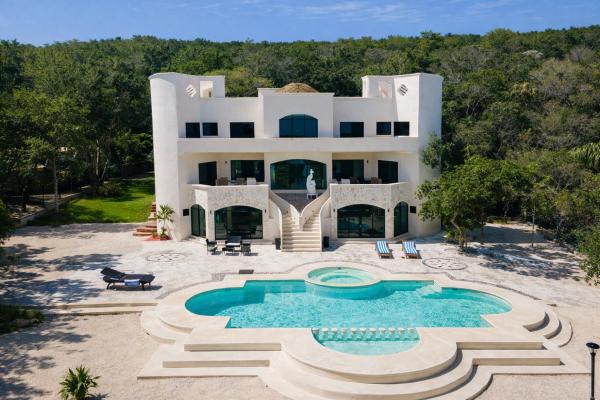 Cisne Luxury House - Akumal