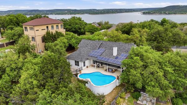 Lighthouse At Lake Travis Luxury 5br With Pool - Cedar Park, TX