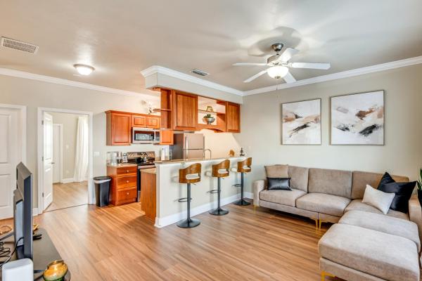 3 Mi To Fsu! Pet-friendly Townhome With Pool Access - Tallahassee, FL