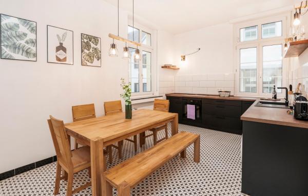 Liteliving Krefeld - City Center Business Suite - Neuss