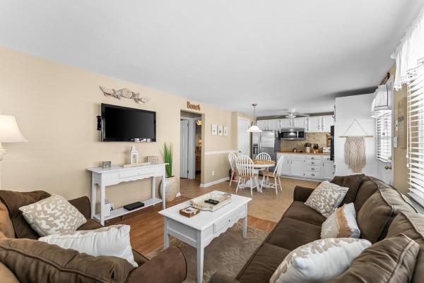 2br Steps From Wildwood Beach With Private Outdoor Dining And Shower - 와일드우드 크레스트