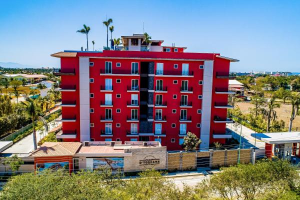 Mountain-view Apartment Near Beach With Balcony, Rooftop Pool, Gym, & Ping-pong - Nuevo Vallarta