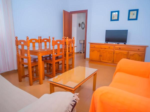 Moderno Apartamentos Con Garaje Balcones Y Aire Solo Familias Y Parejas - Conil de la Frontera