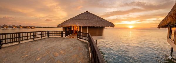 2 Bedroom & Study Golden Palm Tree Resort Ivory End Villa - Bagan Lalang