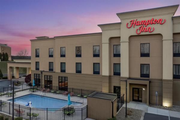 Hampton Inn Crossville - Crossville, TN