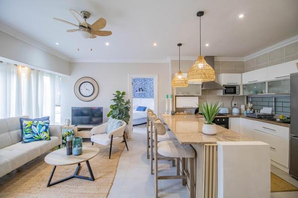Cousins Cove Strand - Somerset West