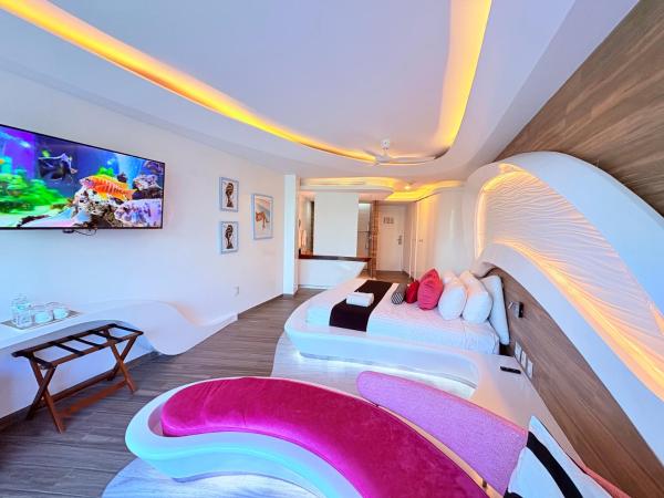 Oceanfront King Suite With Stunning Ocean View - Playa del Carmen