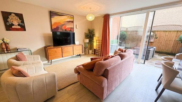 Deluxe Townhouse Next To Cabot Circus - Bristol