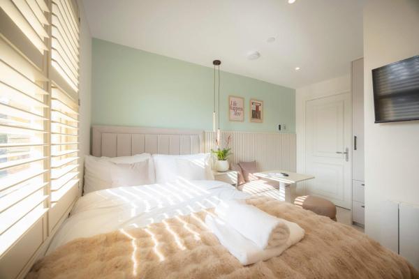 Standard Studio 11 At The Orange Door Little Venice - Twickenham