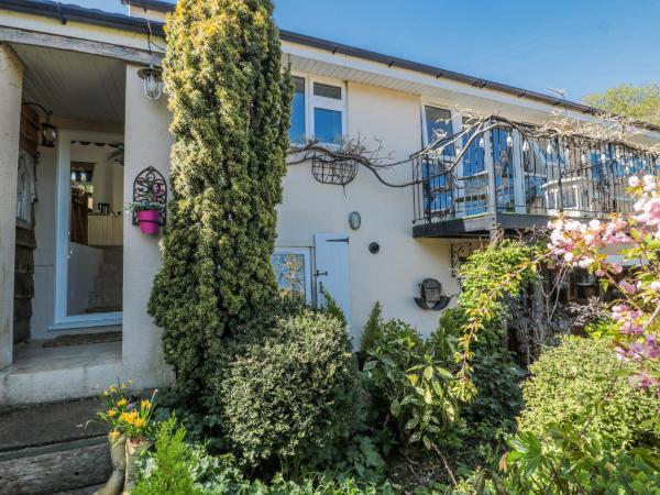7 The Cedars - Cotswolds