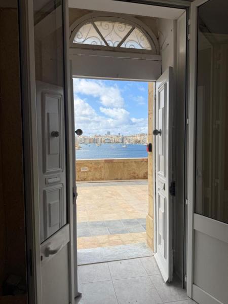 The Nest By Vallettastay - Valletta