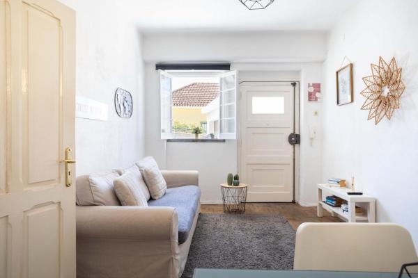 Elvira Rustic House 75m2 300 Meters From The Beach - Estoril