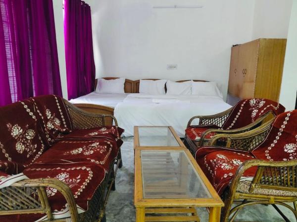 This Is Oakwoods Homestay - Uttarakhand