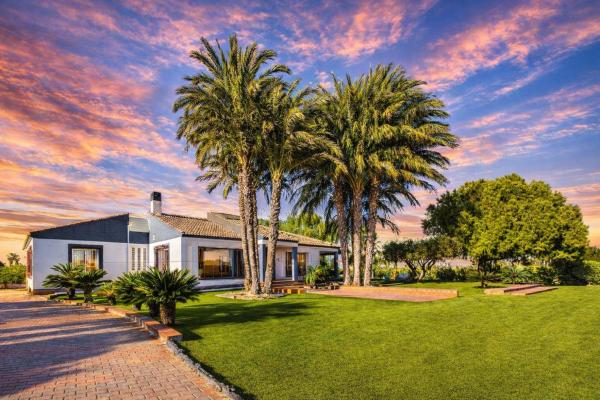 El Bancalito-finca Con Piscina Para Grupos Y Celebraciones Privadas En Los Montesinos - Torrevieja