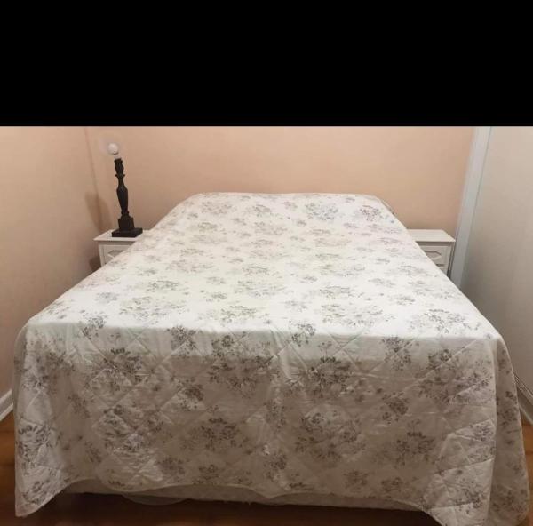 Quarto Grande Em Apartamento - Copacabana