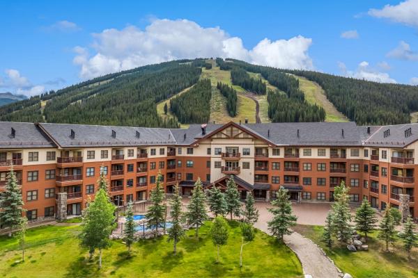 Steps To Superbee Lift With Hot Tubs & Mountain Views - Colorado