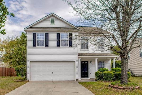 Great For Military Families! Quiet Columbia Home - Ridgeway, SC