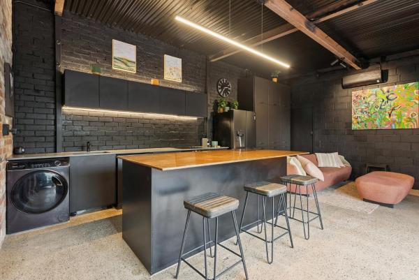 The Midnight Hideaway - Perth