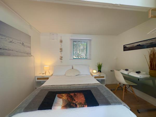 Turtle Cabin - Papamoa