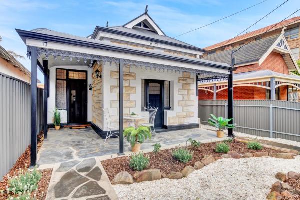 Noir Cottage Glenelg North - Glenelg