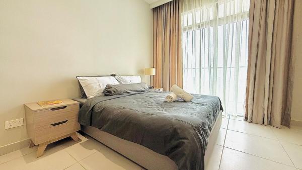 Subang Dorsett - Near Sjmc - Belle Studios - Puchong