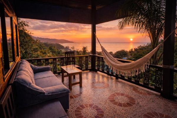 Sunset Seaview At Salad Beach Big Bungalow - Ko Pha-ngan