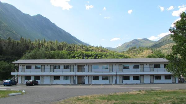 Retasket Lodge & Rv Park - Lillooet