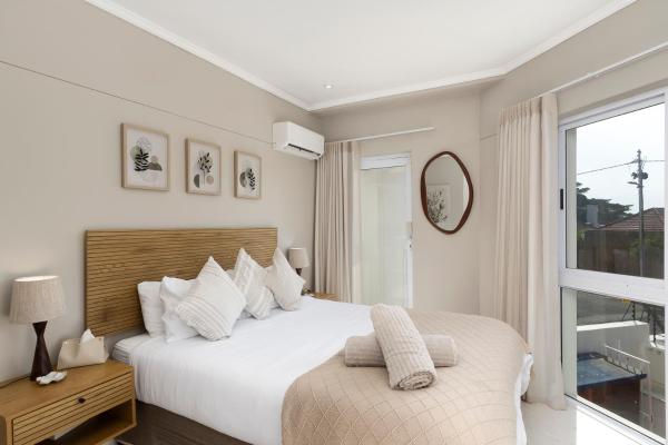 Modern Comfy 2-bedroom Self-catering Apartment - 1 Minute Walk To Strand Beach - Somerset West