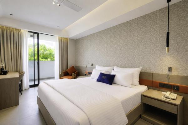 Grand Continent Hotel, Near Sector 44, Gurugram - 古爾岡