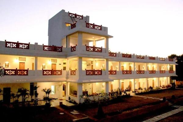 Blue Heaven Resort Jaipur - 라자스탄