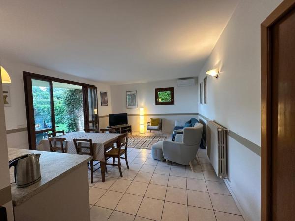 Charming Villa Flat With Garden And Patio In Lake Garda - Desenzano del Garda