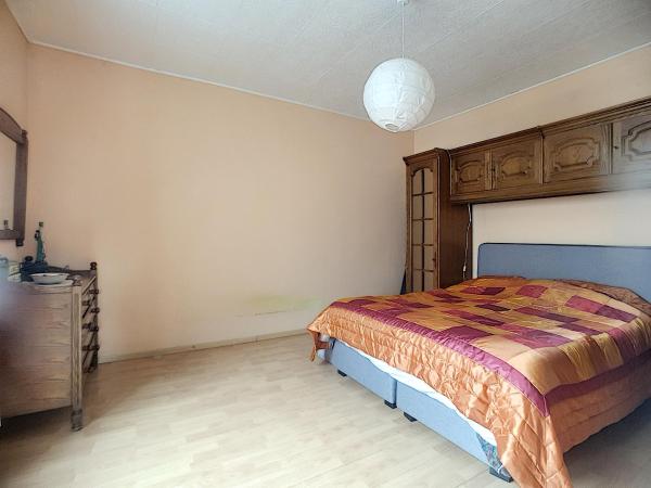 Charbonnel 1 F Bruxelles Charleroi Airport - Charleroi