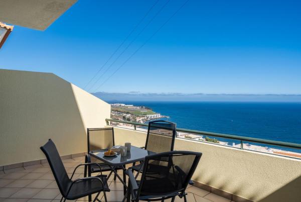 Despertar Do Sol By An Island Apart - Madeira