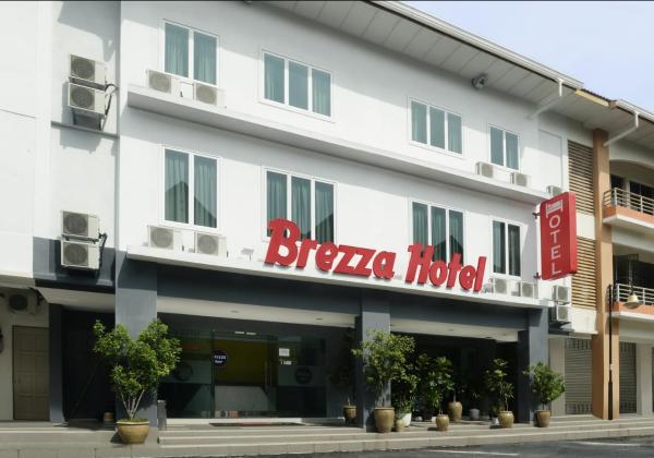 Brezza Hotel Lumut - Perak