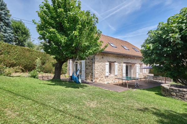 Jolie Maison En Pierres - La Mure