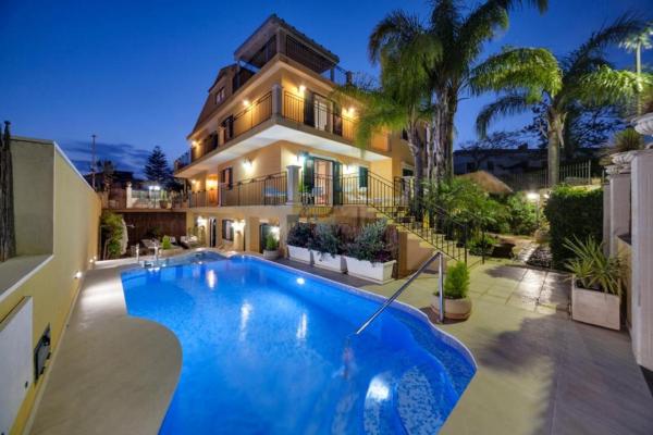 Villa Magda - Private Pool 20 Pax - Santa Croce Camerina