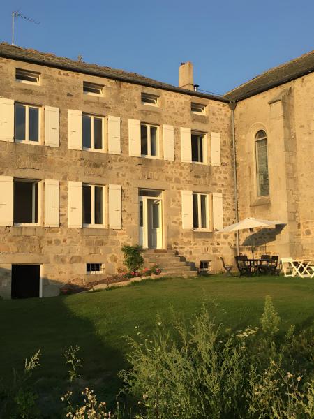 Maison Lilas Rose 300m² 12 P - Le Chambon-sur-Lignon